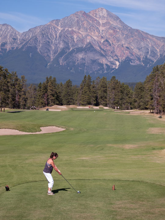 Golfing | All about Jasper National Park