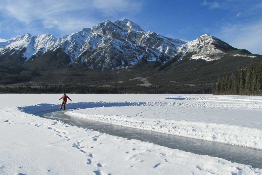 5 Top Activities for winter | All about Jasper National Park