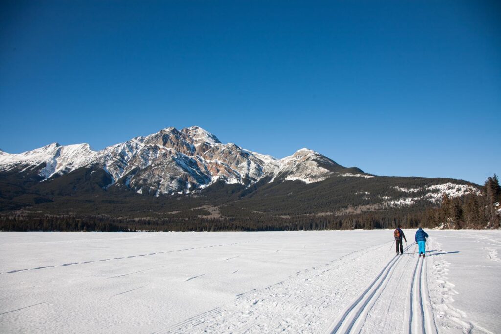 Cross-Country Ski Pyramid Lake | All about Jasper National Park