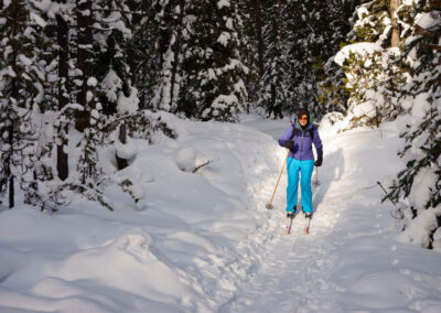 Cross-Country Ski – Mary Schäffer Loop | All about Jasper National Park
