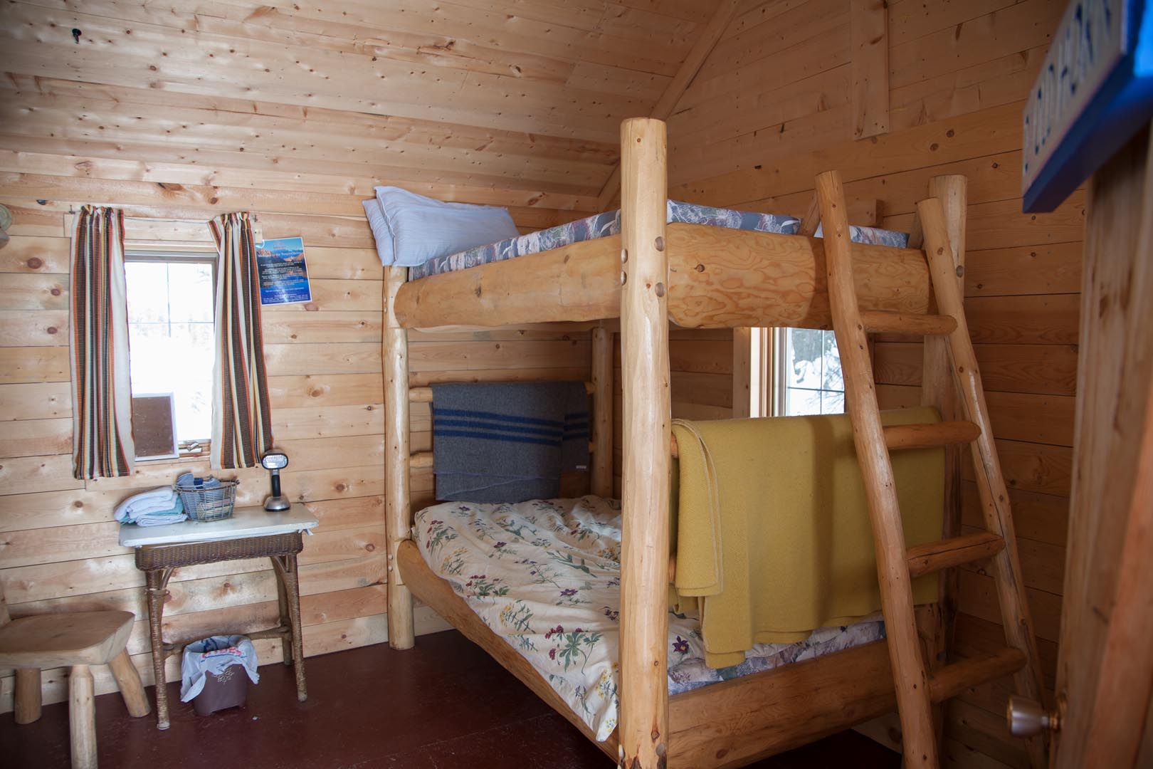 Ski Tour Tonquin Valley | All about Jasper National Park